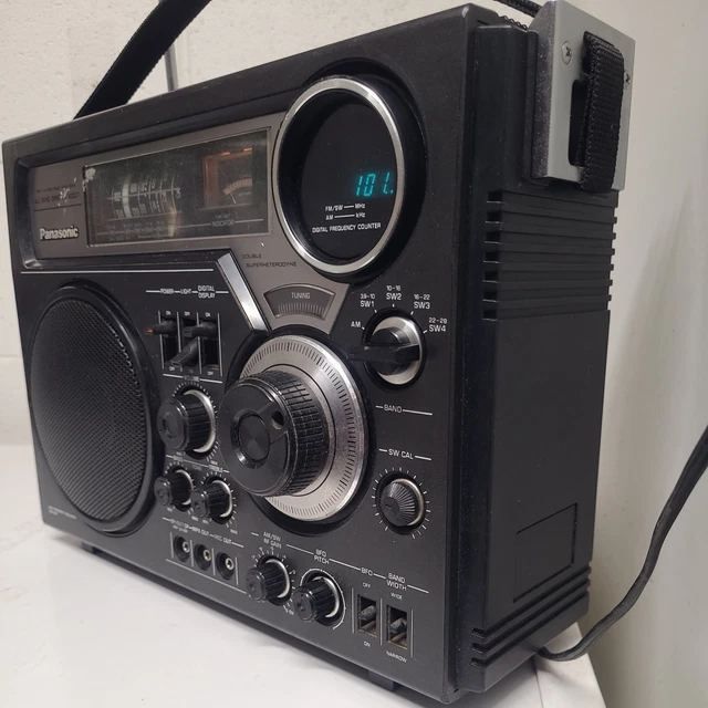 PANASONIC ALL BAND Radio Model RF-2600 AM/FM/SW1/SW2/SW3/SW4 $164.26 ...