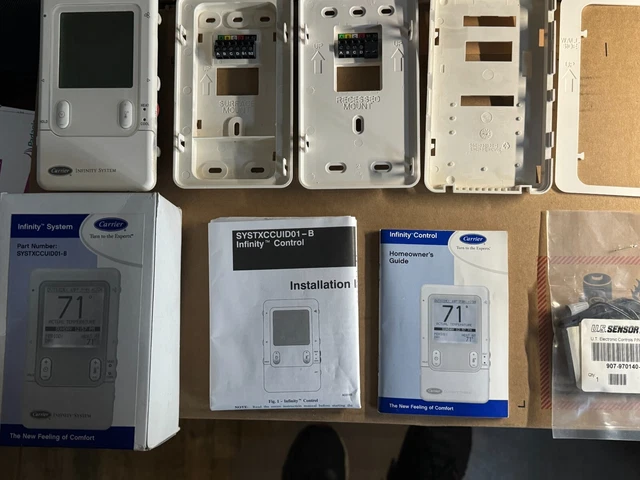 CARRIER~INFINITY~SYSTXCCUID01-B~PROGRAMMABLE DIGITAL THERMOSTAT~V16 ...