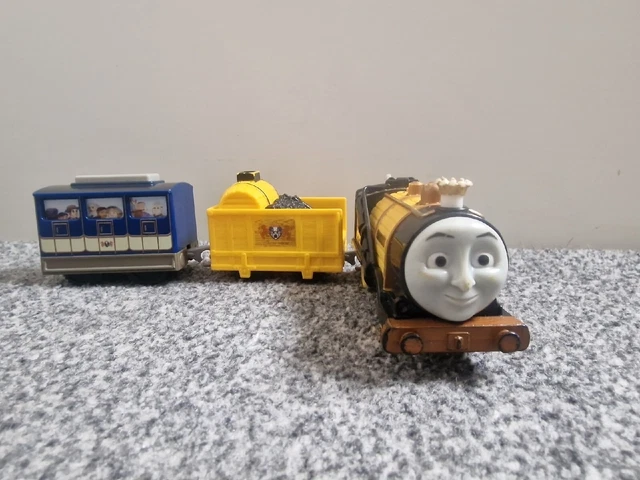 THOMAS THE TANK Engine & Friends Trackmaster MOTORIZED STEPHEN THE ...