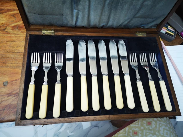 VINTAGE SILVER PLATED James Ryals Fish Set Of 6 Knives & Forks £47.50 ...
