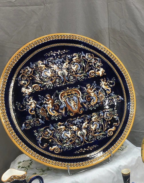 GRAND PLAT ROND Plat En Faience De Gien Signé Décor Renaissance ...