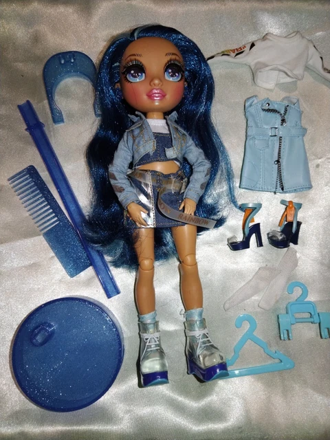 RAINBOW HIGH DOLL Skyler Bradshaw Series 1 With 2nd Outfit Stand Comb ...