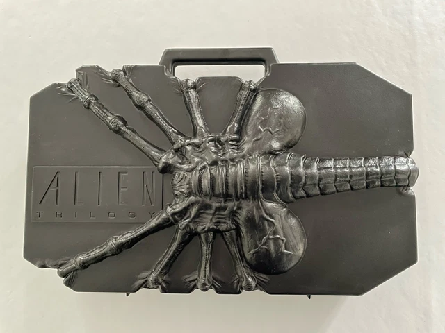 ALIEN TRILOGY VHS Facehugger Box Set Complete Limited Collector Edition ...