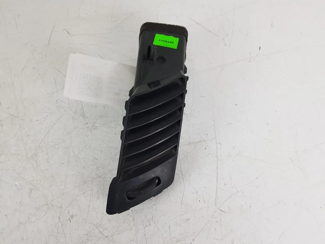 MERCEDES SPRINTER AIR Vent Dashboard Center Right A9068300354 W906 2013 ...