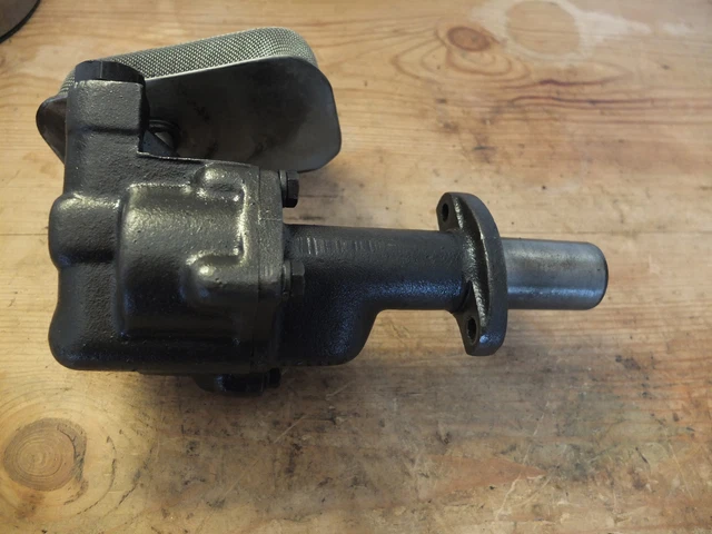 LAND ROVER ENGINE OIL PUMP ASSEMBLY (2.25 P & D) Series 2a 3 (ETC4549 ...