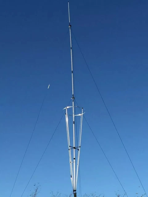 SIRIO VECTOR 4000 - CB Base Station Antenna 8.5m Long, 27 - 28.5MHz ...