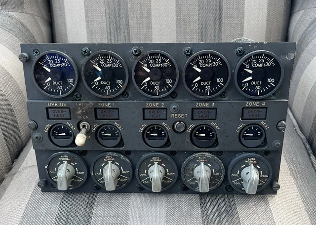 GENUINE BOEING 747 Engineers Cockpit Control Panel-Ideal For Simulator ...