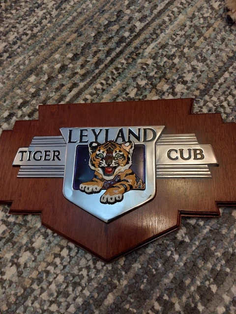LEYLAND ROYAL TIGER Cub Bus Coach Grille Badge £600.00 - PicClick UK