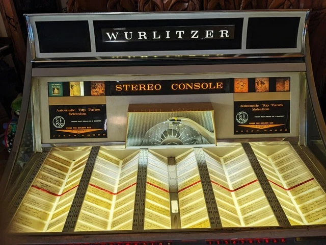 WURLITZER 3000 STEREO Console Jukebox and about 100 - 45 rpm records ...