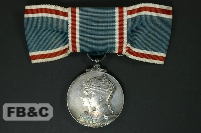 1937 CORONATION MEDAL - King George VI - Female Recipient Bow EUR 36,60 ...