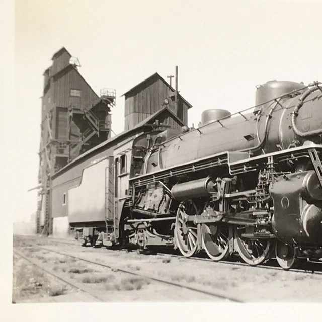 GRAND TRUNK WESTERN Railroad Train Engine Locomotive No. 5634 Antique ...