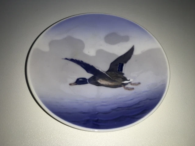 ROYAL COPENHAGEN FLYING Duck Pin Dish #3675 £6.50 - PicClick UK