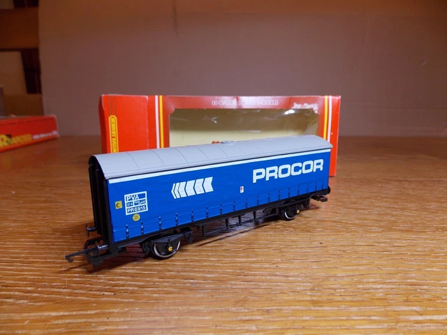 HORNBY R216 CURTAIN SIDED VAN WAGON PROCOR LIVERY. OO Gauge £6.00 ...