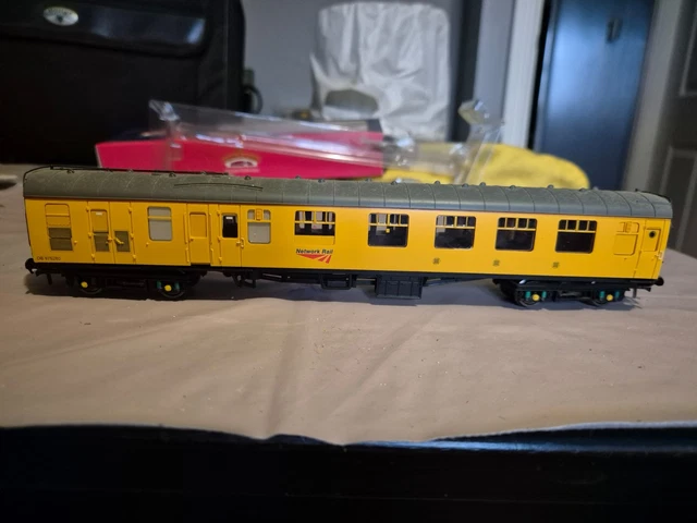 BACHMANN BRANCH-LINE BR MK1 Generator and staff coach Network Rail £1. ...