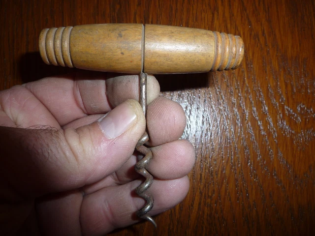 ANCIEN TIRE-BOUCHONS MANCHE en bois tourné EUR 4,50 - PicClick FR