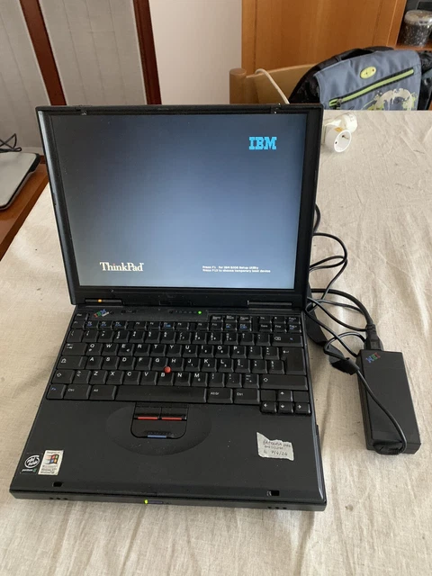 LAPTOP IBM THINKPAD 570E + Ultrabase 13.3” Windows 98 RS232 GamePort ...