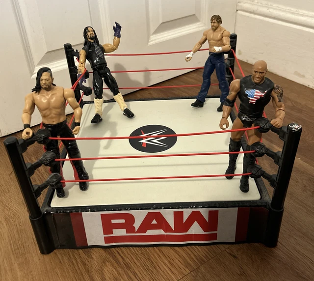 WWE WRESTLEMANIA WRESTLING Ring Spring Loaded Mattel Elite WWF with 4 ...