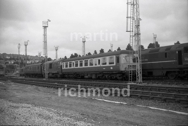LAIRA DEPOT CLASS 120 DMU M51587 etc. 1.7.69 35mm Railway Negative ...