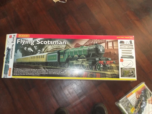 HORNBY FLYING SCOTSMAN Train Set R1019. £100.00 - PicClick UK