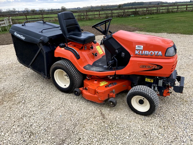 KUBOTA G21E RIDE On Mower Sit On Mower Diesel Compact £6650 + VAT £6,650.00 - PicClick UK