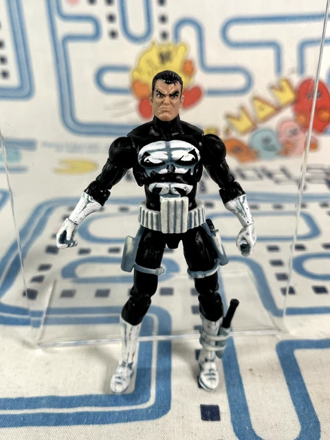MARVEL UNIVERSE PUNISHER 3.75” Action Figure, The Punisher Marvel ...