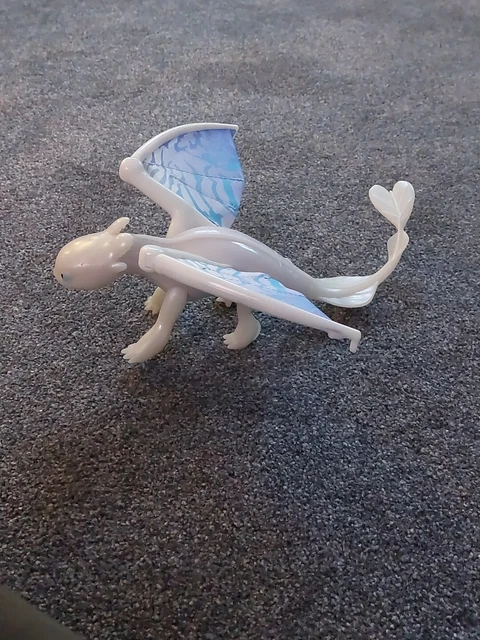 HOW TO TRAIN Your dragon Light Fury Lights & Sound Figure £7.99 ...