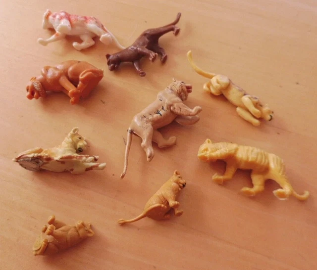 ALTE ZOOTIERE SET Raubtiere Tiger Löwe Panther Tiere Plastik Kunststoff ...