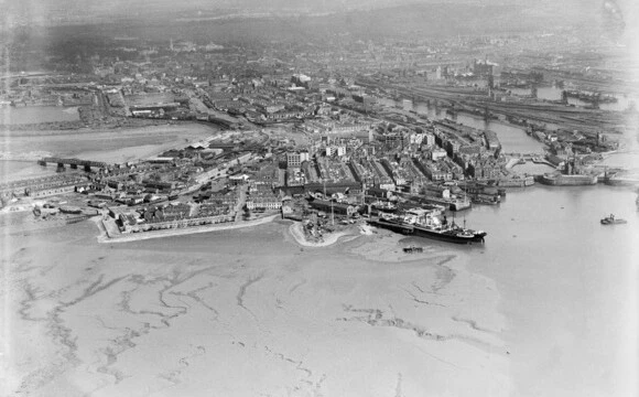 WALES OLD PHOTO Elevated View of Cardiff Docks, 1930s 4 EUR 5,83 ...