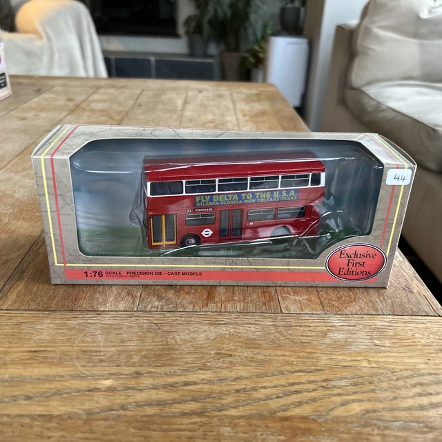 EFE GILBOW 31304 Daimler Fleetline B20 Bus London Transport New Year ...