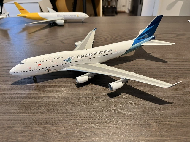 LIMITED EDITION - Garuda 747-400 1:200 New Livery - PK-GSG - JFOX EUR ...