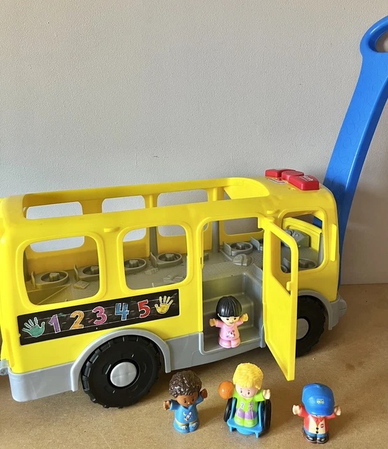 FISHER-PRICE LITTLE PEOPLE Big Yellow School Bus Musical Pull Toy,3 ...