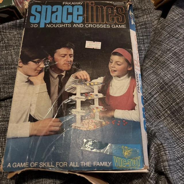 VINTAGE 1969 SPACELINES Space Lines 3D Noughts And Crosses Game Pakaway ...