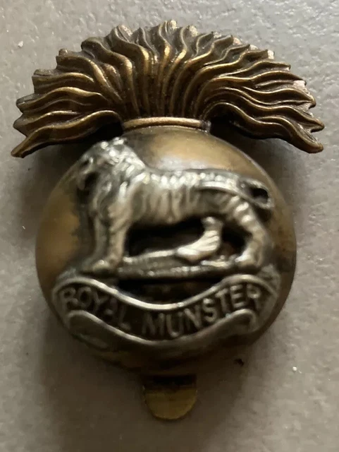 WW1 ROYAL MUNSTER Fusiliers RMF Irish Regiment Cap Badge with slider. £ ...