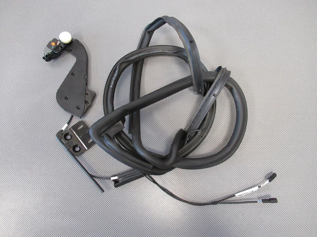 VW T5 T6 roller guide electric sliding door right 7E0843785.A 7E0843786 ...