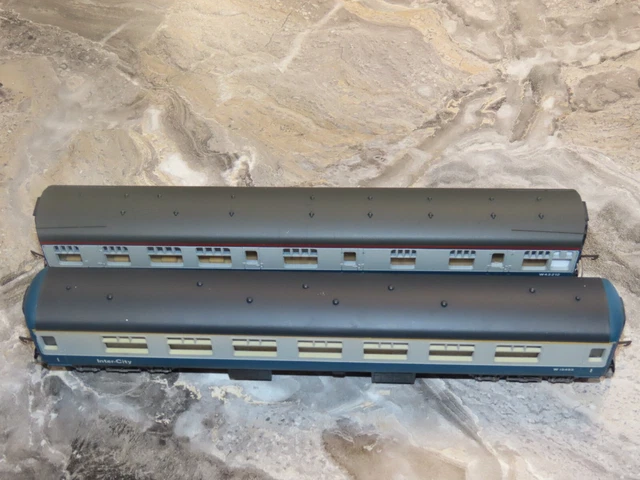 BT57: LIMA OO Gauge Intercity Buffet Mk1 & Mk2 W43212 W13493 Coaches £ ...