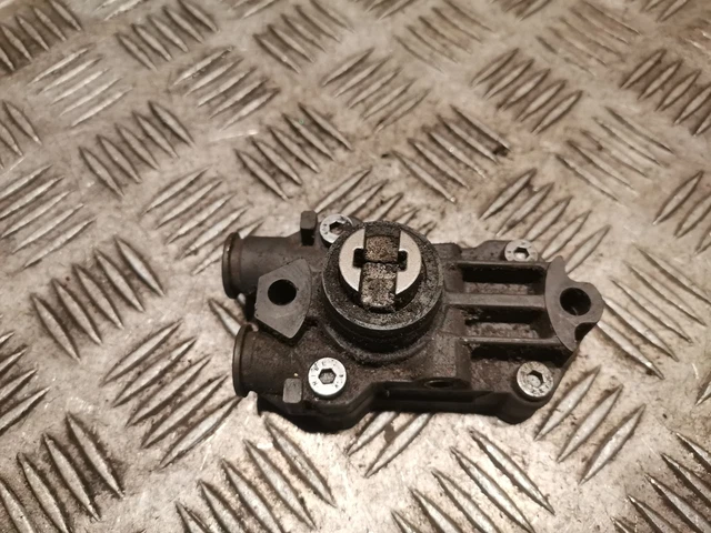 MERCEDES-BENZ C 220 CDI W203 Carburant Pompe 6110900350 2.2 Diesel ...