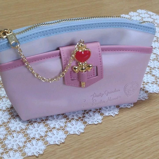 USJ LIMITED SAILOR Moon Pouch Universal Studios Japan 2022 Rare From usj-limited-sailor-moon-pouch-universal-studios-japan-2022-rare-from