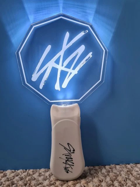 STRAY KIDS OFFICIAL lightstick SKZ Unveil Tour I Am. Rare/ Discontinued ...