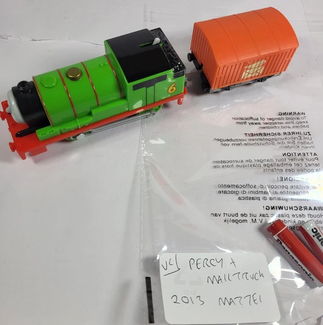 THOMAS & FRIENDS MATTEL Trackmaster Mail Percy 2013 motorised Thomas ...