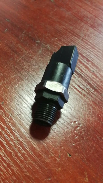 CAPTEUR DE PRESSION Du Rail De Carburant Mercedes Bosch 0281002239 ...