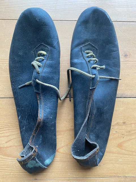 ANTIQUE CIRCA 1940S Leather Running Spikes - Vintage Athletic Sport ...