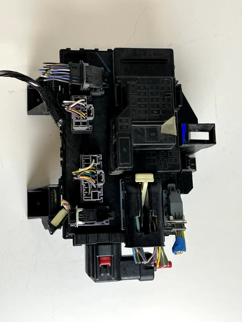 2009 FORD F150 Fuse Relay Box Relay Power Junction Block Oem 9L3T-15604 ...