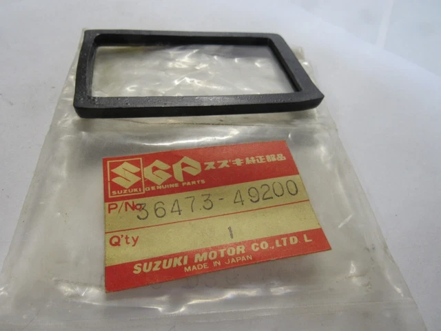 NOS SUZUKI GS1100 GS new genuine glass tiles panel 36473-49200 new $33. ...