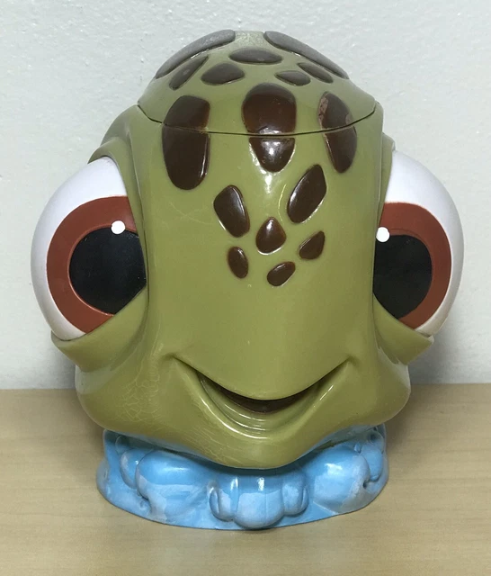 DISNEY ON ICE Squirt From Finding Nemo Turtle Cup Mug With Flip Top Lid ...