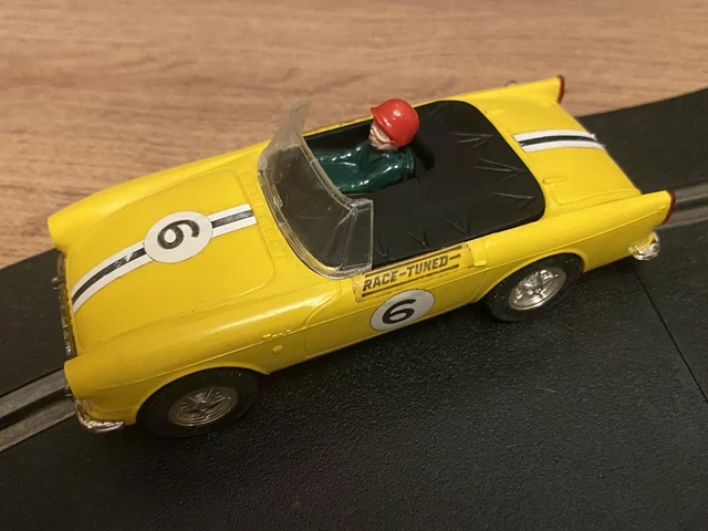 RARE VINTAGE SCALEXTRIC C83 Sunbeam Tiger touring car. Superb condition ...