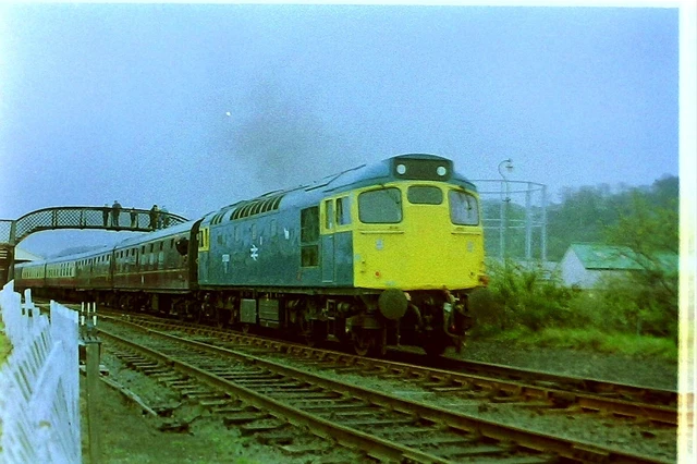 35MM RAILWAY COLOUR Negative Class 27 001 at Bo'ness £1.95 - PicClick UK