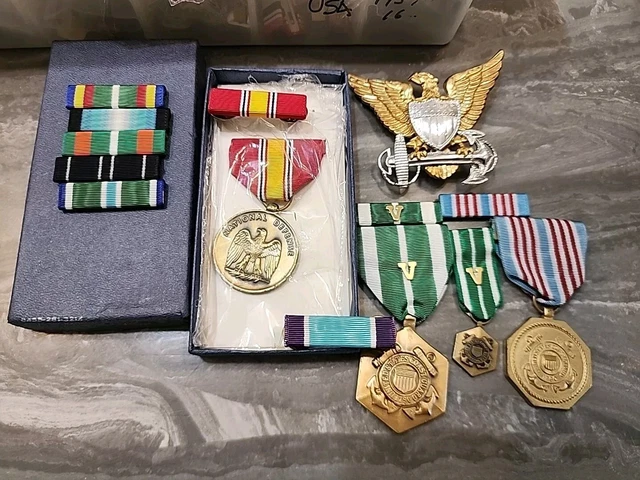 USCG-OFFICER BADGE-3 MEDALS -1 Mini Medals - 8 Ribbons SEE STORE WW1 ...