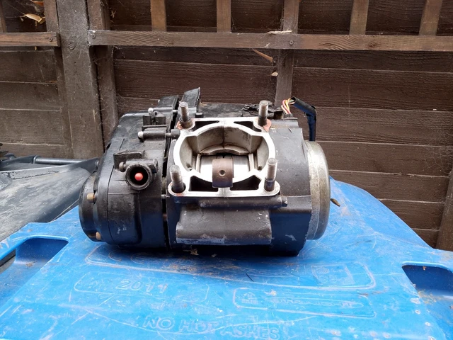 YAMAHA DT 175 MX DT175MX *Complete Engine Minus Clutch DT125MX 2A7 2A8 ...