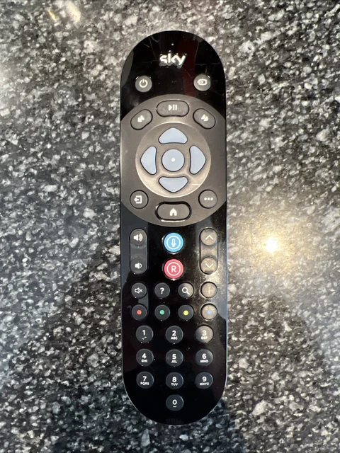 SKY Q VOICE-CONTROLLED Remote Control EC201 £3.99 - PicClick UK