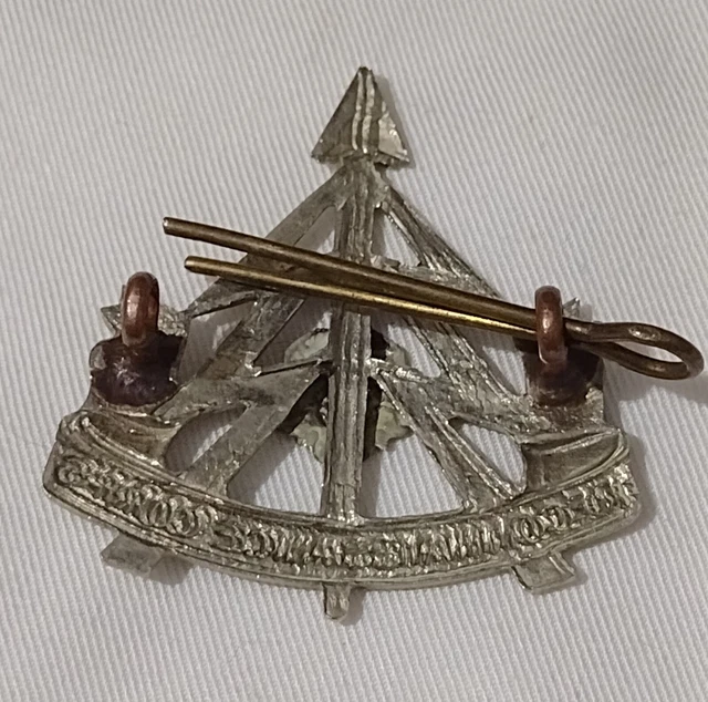 WW2 RECONNAISSANCE CORPS 49th West Riding Division Cap Badge White ...